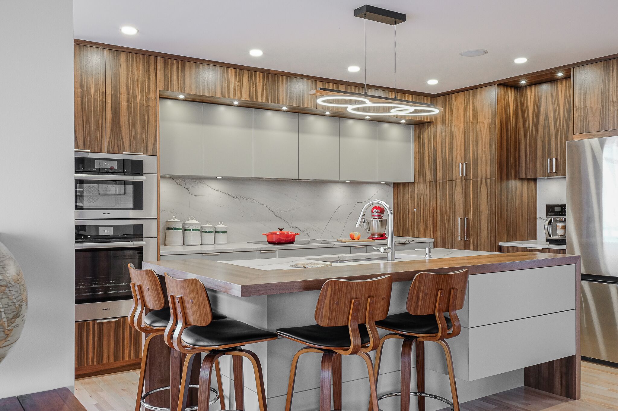 Royal Oak II - DENCA CABINETS